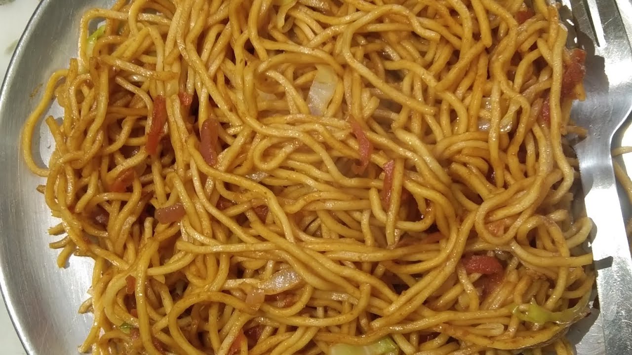 Street style | Chowmin Recipe | Mili's Cooking Book - YouTube