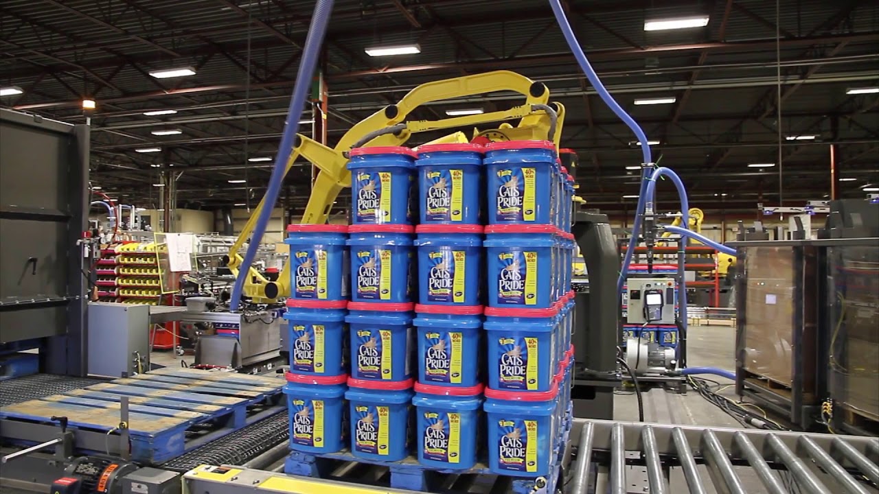 Pearson RPC Robotic Palletizing Cell Loading Pallets with Pails of ...