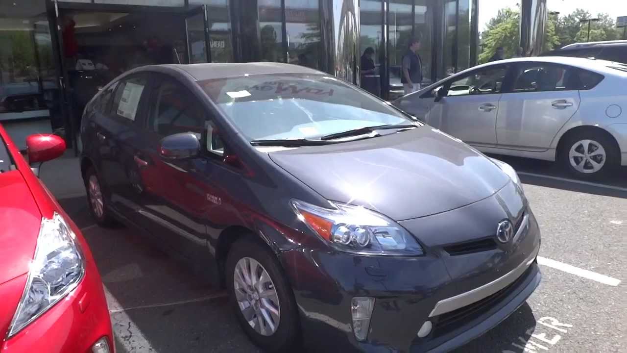 2012 Toyota Prius Plugin: Review - YouTube