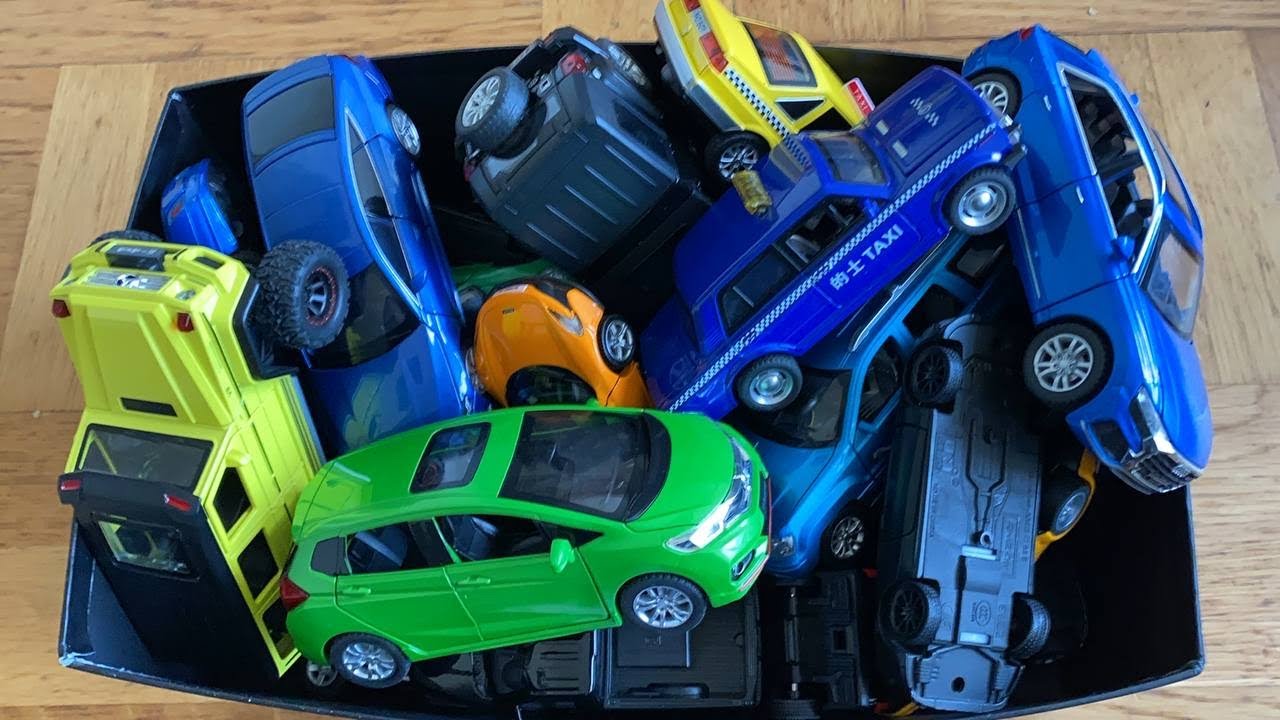 SUVs And Other Model Cars From The Box - Diecast Models - YouTube