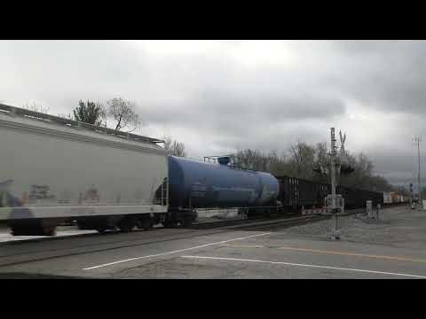 NORFOLK SOUTHERN GE AC44C6M Northbound Manifest Mix Freight - YouTube