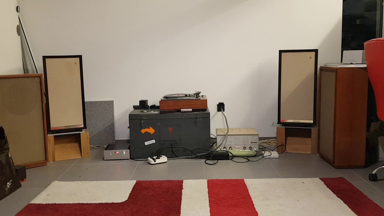 Philips AD5046, Philips Ag9015, L75, Nagaoka MP500 hosting Pink Floyd ...