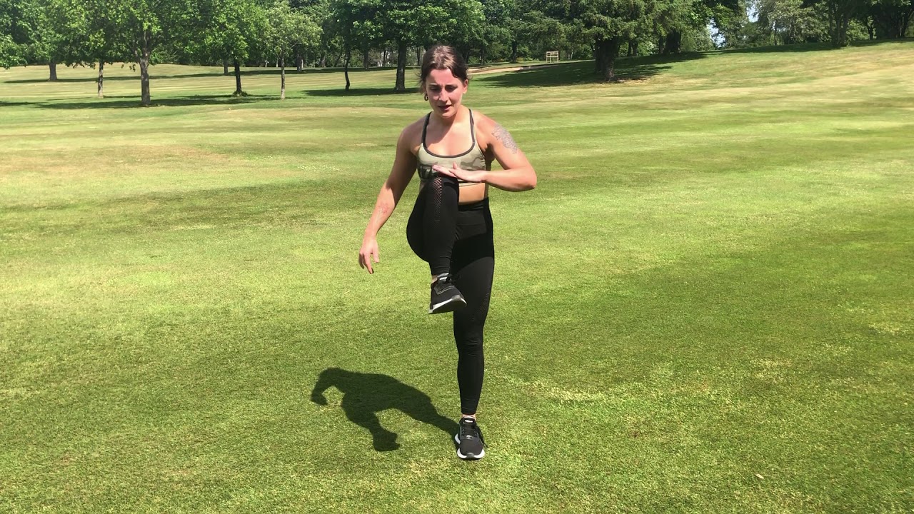 Alternating knee taps - YouTube