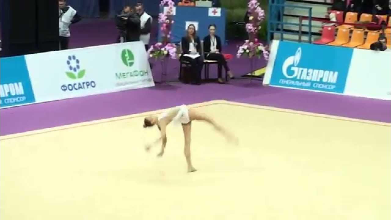 Солдатова Александра, обруч, Художественная гимнастика - YouTube