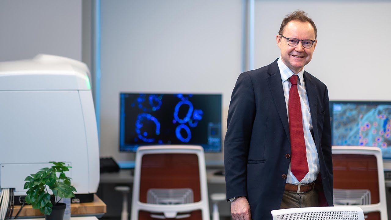Dr. David Huntsman awarded Dr. Chew Wei Memorial Prize in Cancer ...