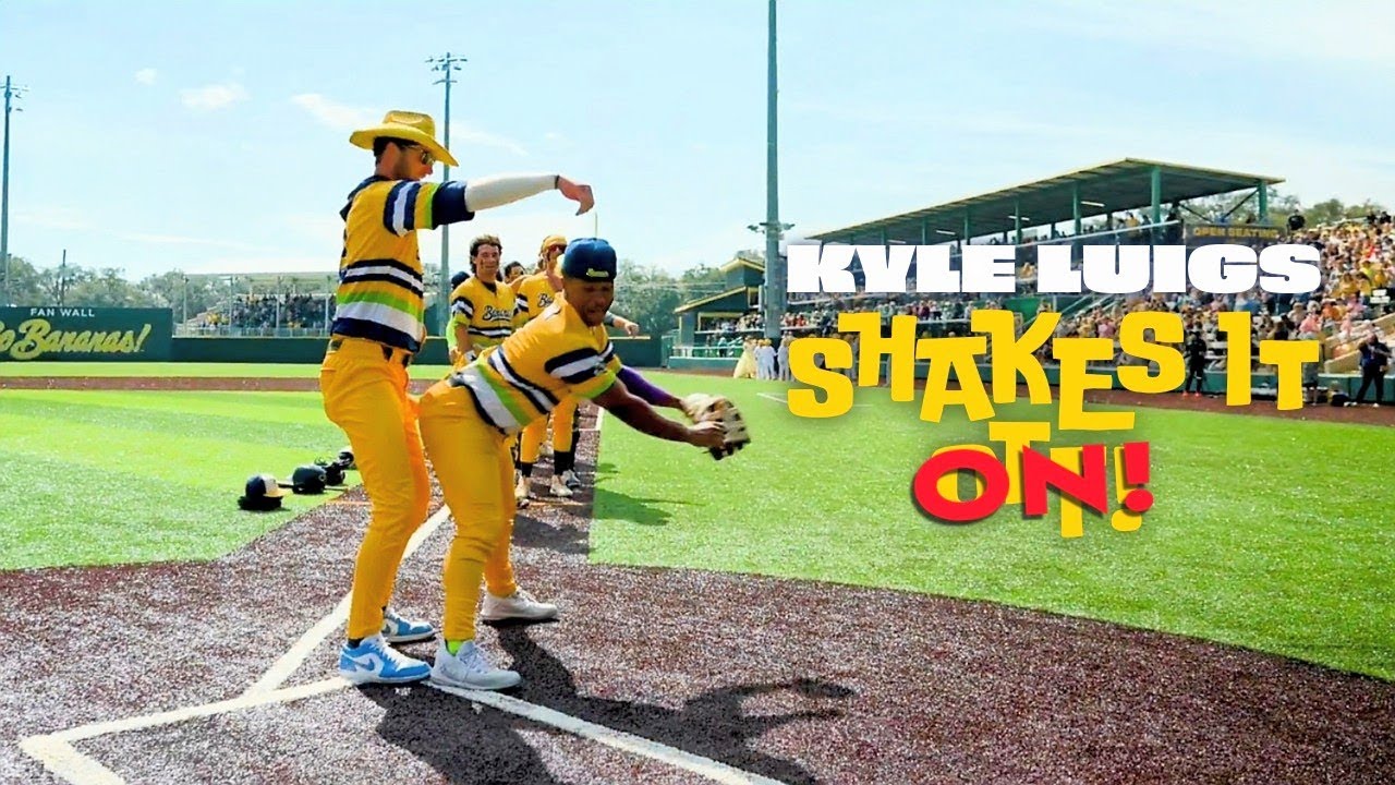 Kyle Luigs Shakes It On! - YouTube