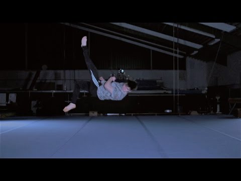 Butterfly Twist [Slow Motion Samples]