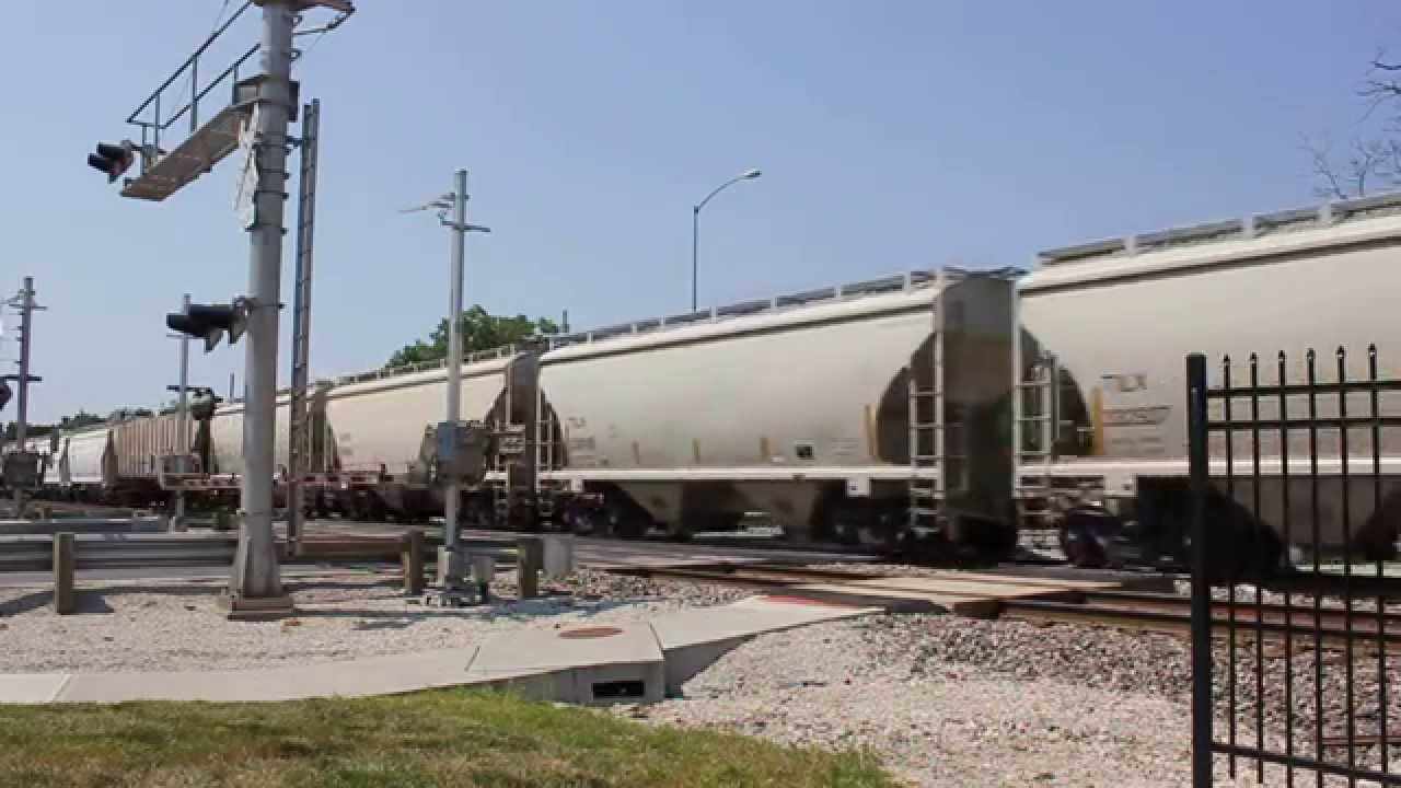 BNSF 1010 "H1" Leading WB Covered Hopper in Olathe, KS on 7-20-14 - YouTube