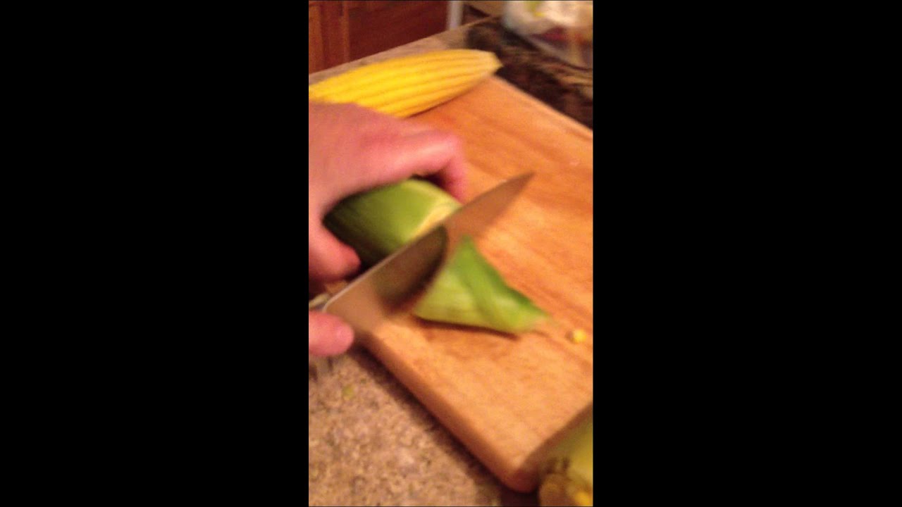 Easy peel corn - YouTube