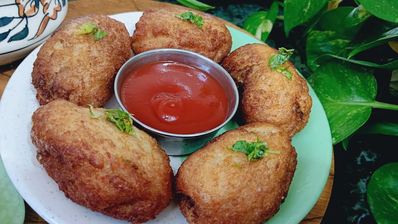 Crispy Bread Rolls 😋 | Stuffed Aloo Bread Rolls क्रिस्पी ब्रेड रोल्स ...
