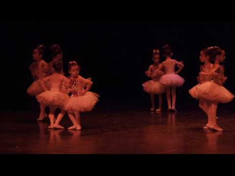 Yelda Bale Okulu Queen Show Must Go On 2016