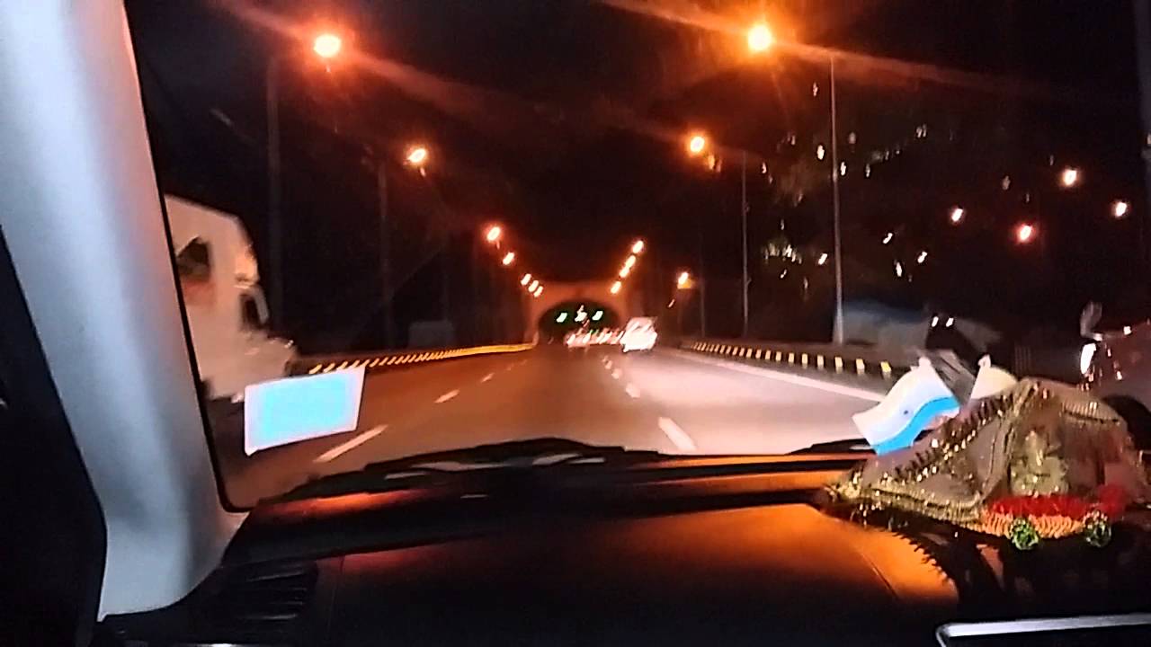 MUMBAI-PUNE express highway AT NIGHT - YouTube