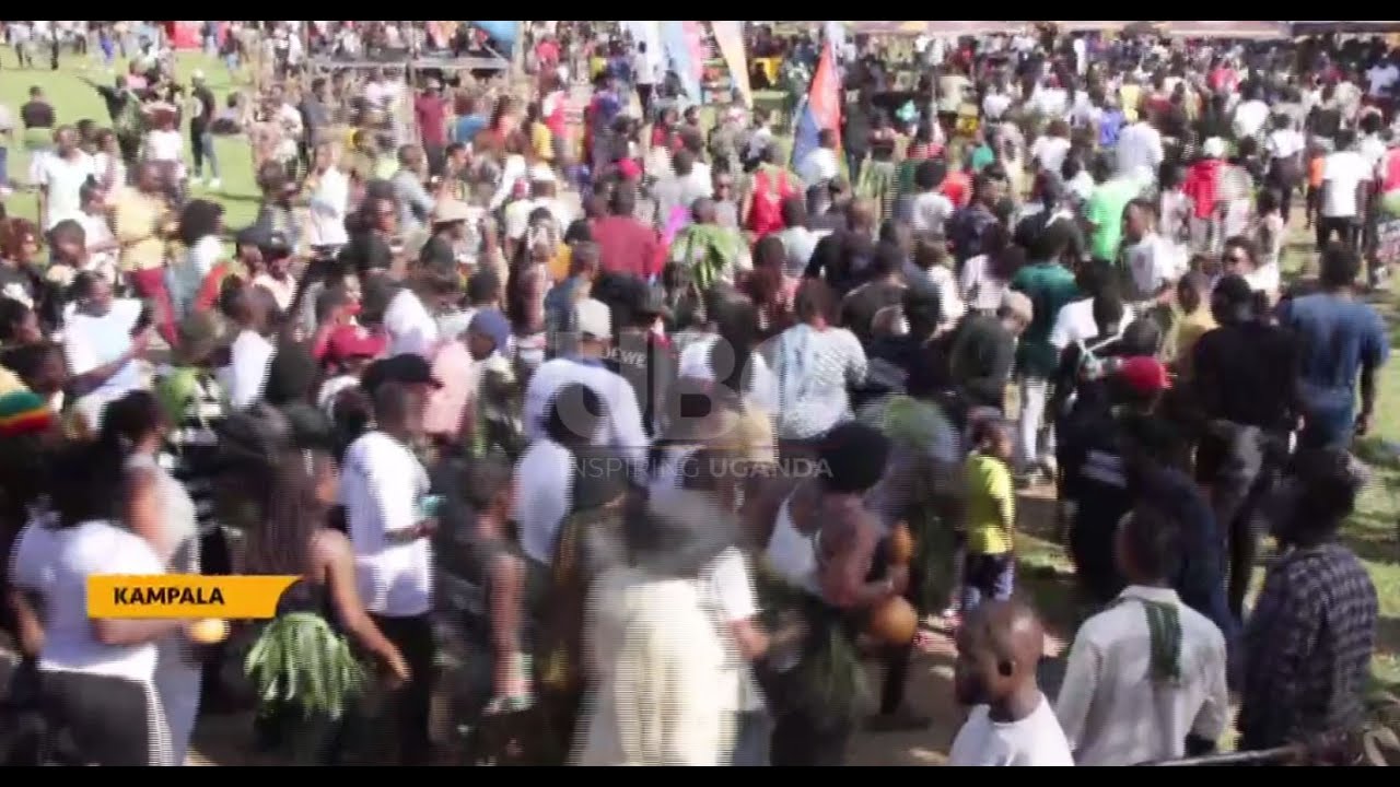 Bamasaba in Kampala and outskirts attend Kadodi carnival - YouTube