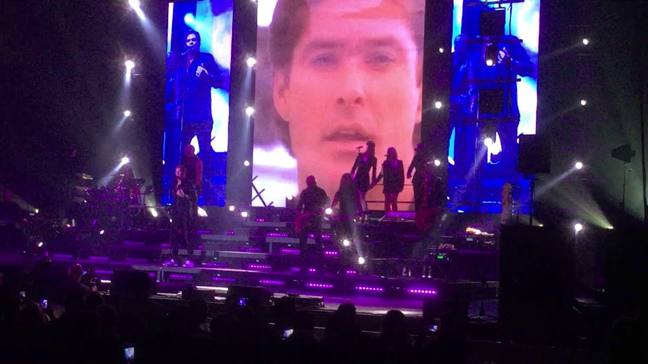 David Hasselhoff Live - Flying on the wings of Tenderness - OVB Arena ...
