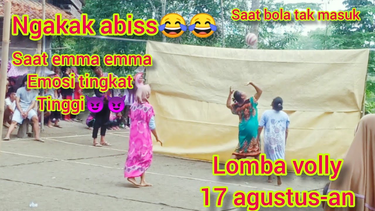 ngakak..lucu..emak"emosi tingkat tinggi saat~lomba volly pake daster ...