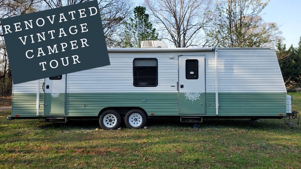 RENOVATED VINTAGE CAMPER TOUR ON A BUDGET | 98 mallard - YouTube