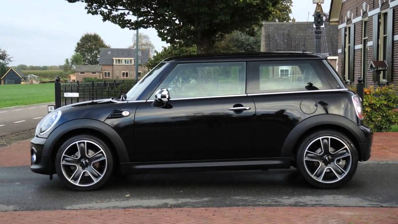 MINI Mini 1.6 ONE SPORT *!* RED HOT *!* LEDER / XENON / 17''LMV ...