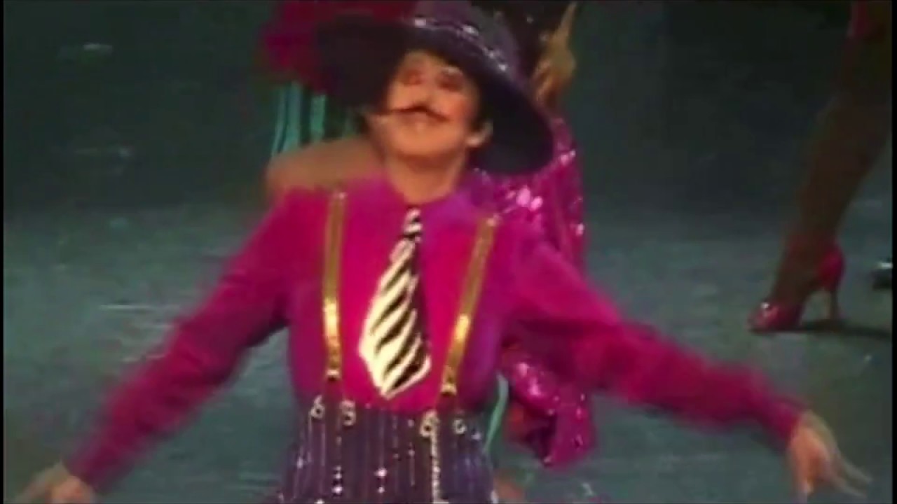 Cher! Live from Vegas Colosseum 2011 - YouTube