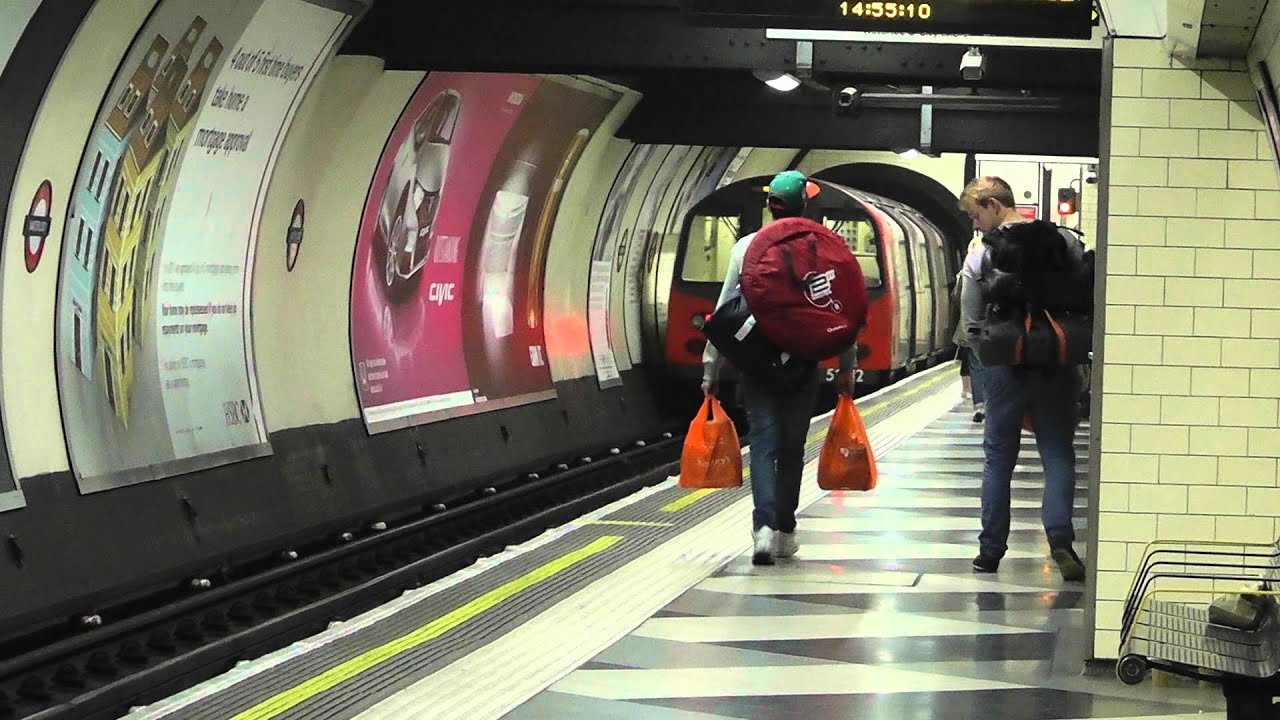 Northern Line 1995TS 51612 Departing Waterloo - YouTube