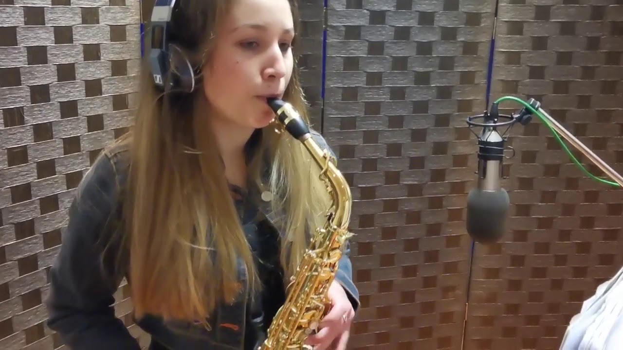 Nicole, Sutton, Take Five, Dave Brubeck - YouTube