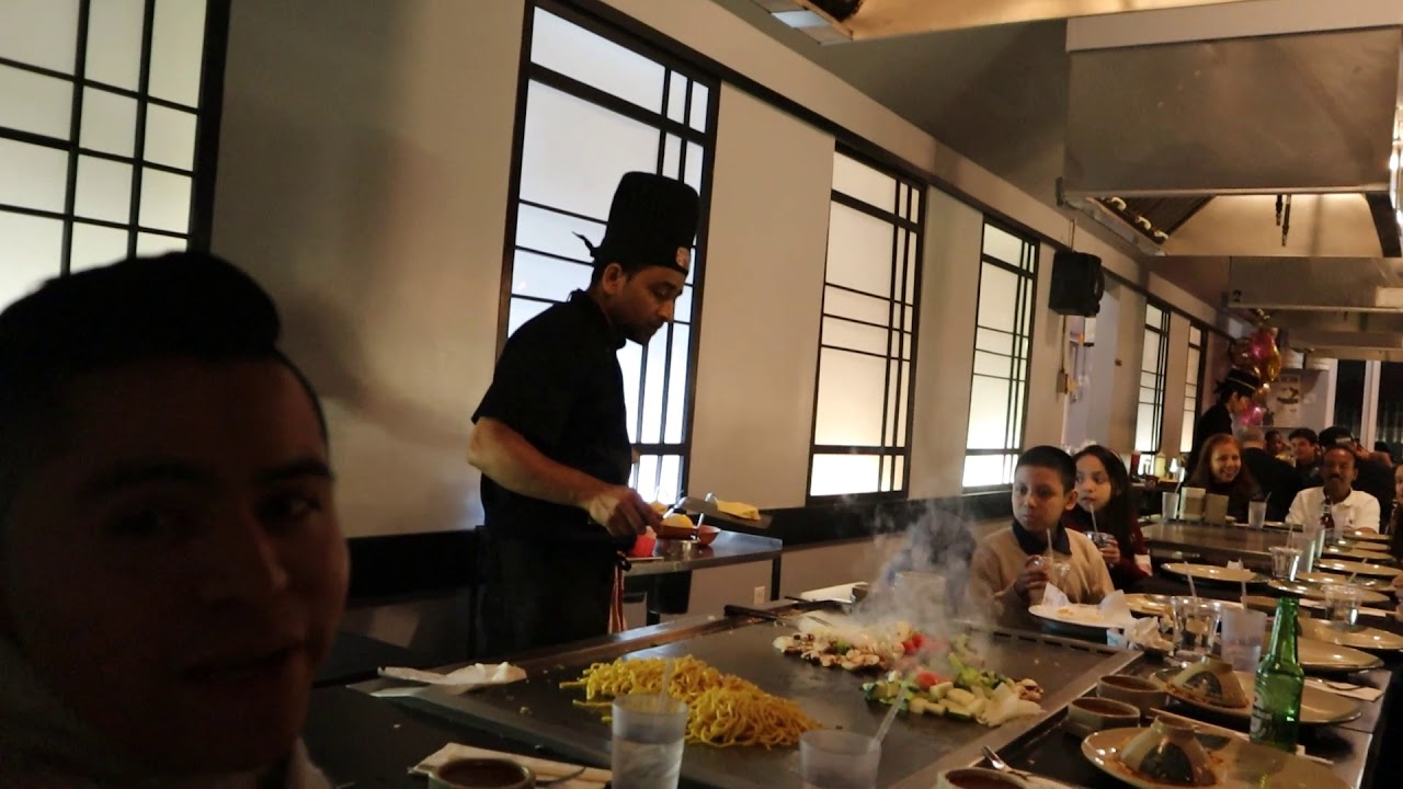 eating in a hibachi - YouTube