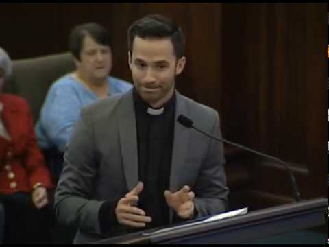 Pastor Jonathan Hall speaks at Ventura City Council Meeting on March 20 ...