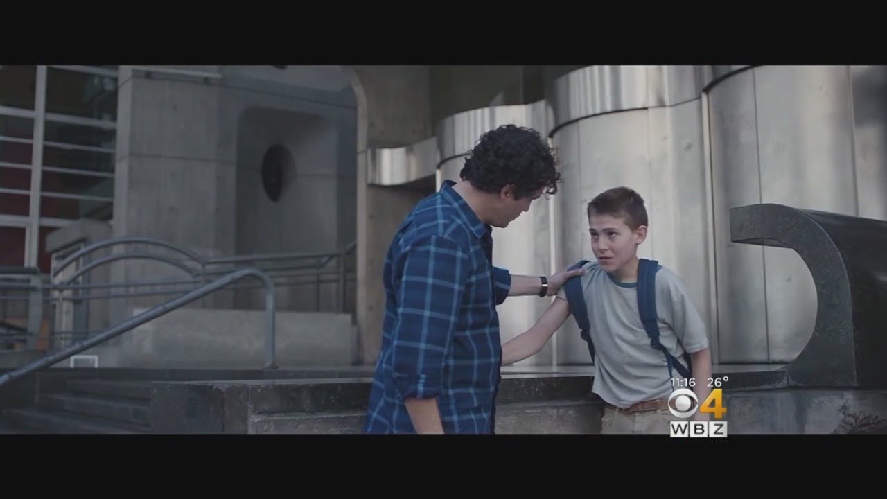 New Gillette Ad Targets 'Toxic Masculinity' - YouTube