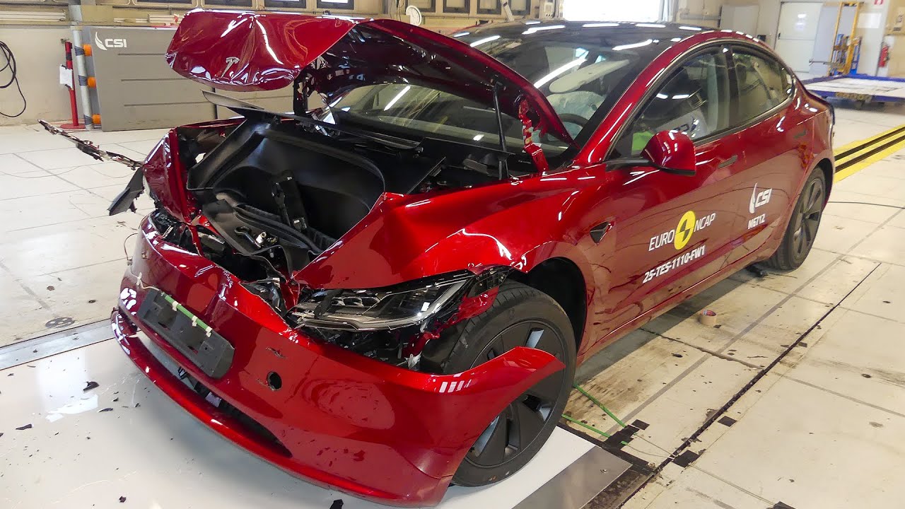 NEW Tesla Model 3 – Crash Test - YouTube