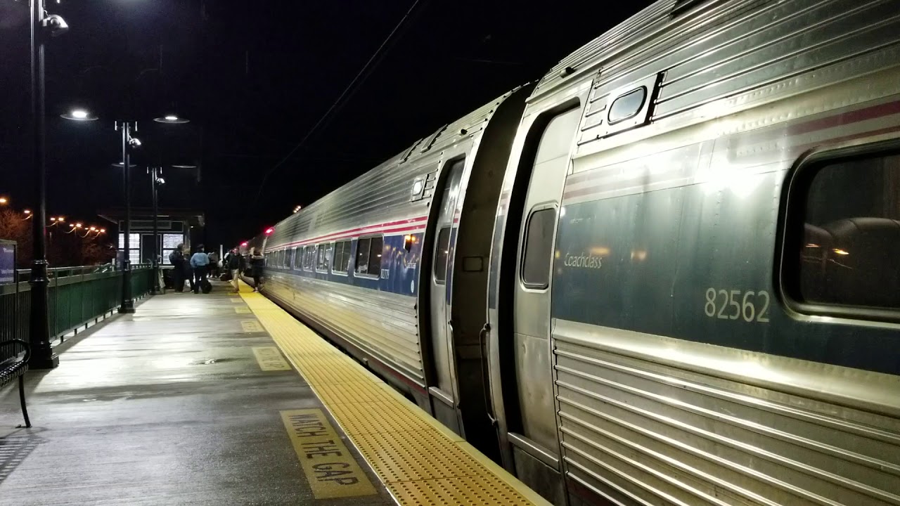 Nightime Amtrak Keystone Service Stopping at Exton Station - YouTube