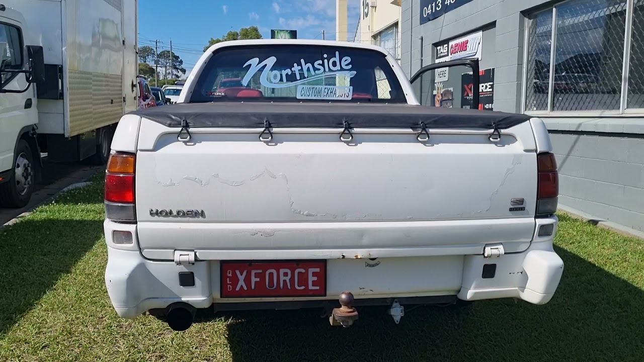 Vs Ecotec V6 Commodore Redback 2.5" catback exhaust - YouTube