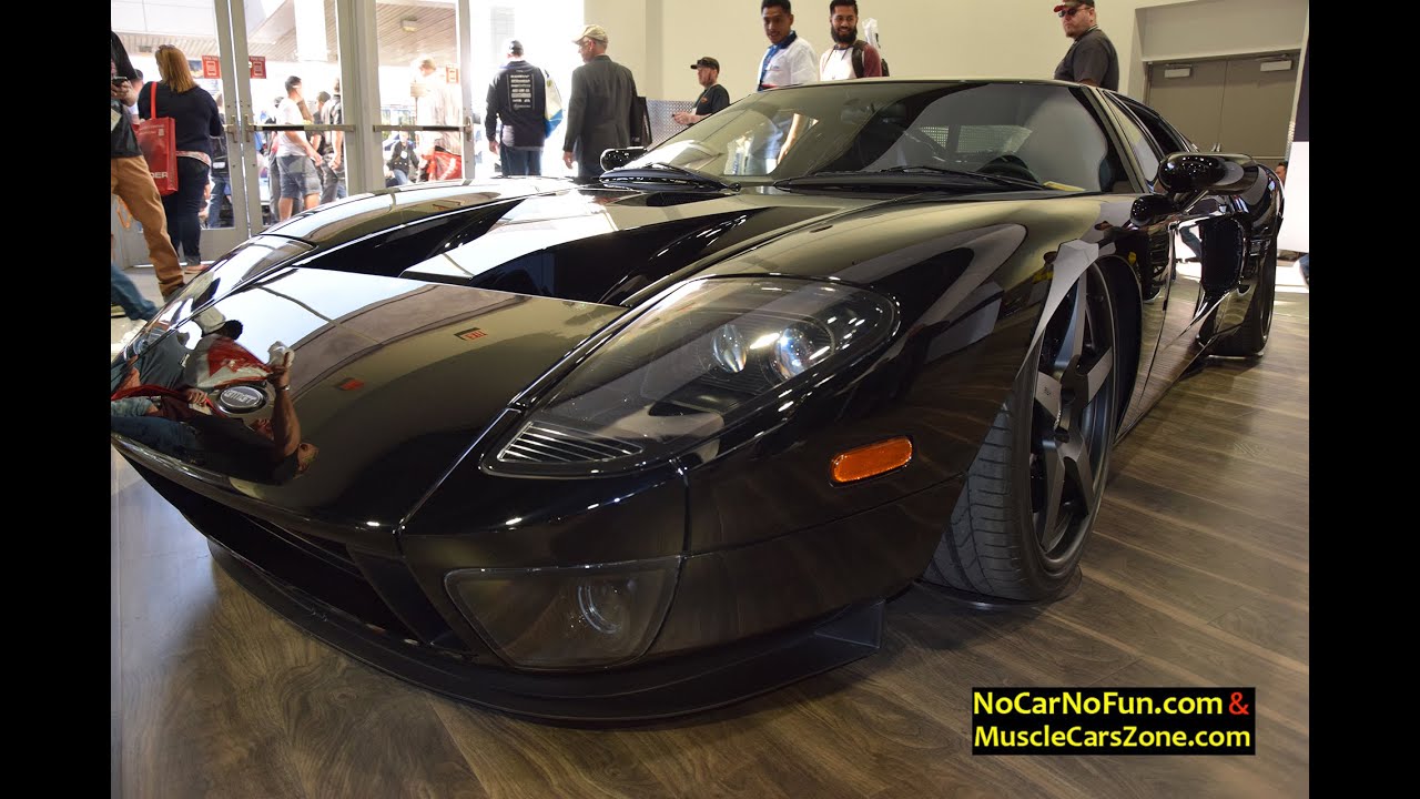 Ford GT Build By Gas Monkey Garage at 2015 Sema Motor Show - YouTube