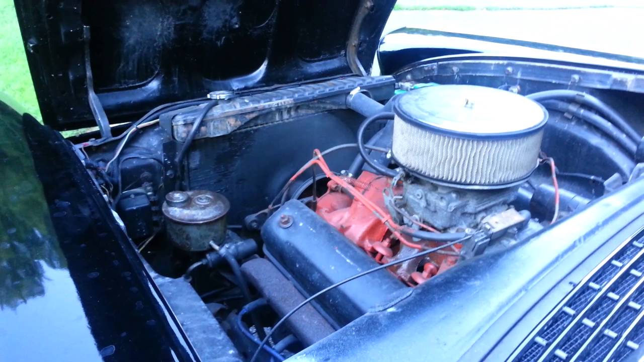 1957 Ford Fairlane 312 V8 start up - YouTube