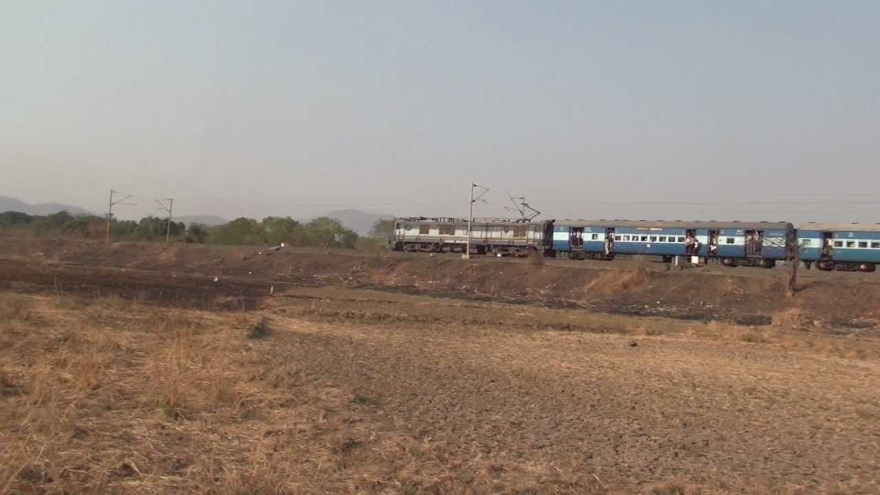 A TEARFUL FAREWELL TO FIRST AC - DC DUAL VOLTAGE LOCO OF INDIAN ...