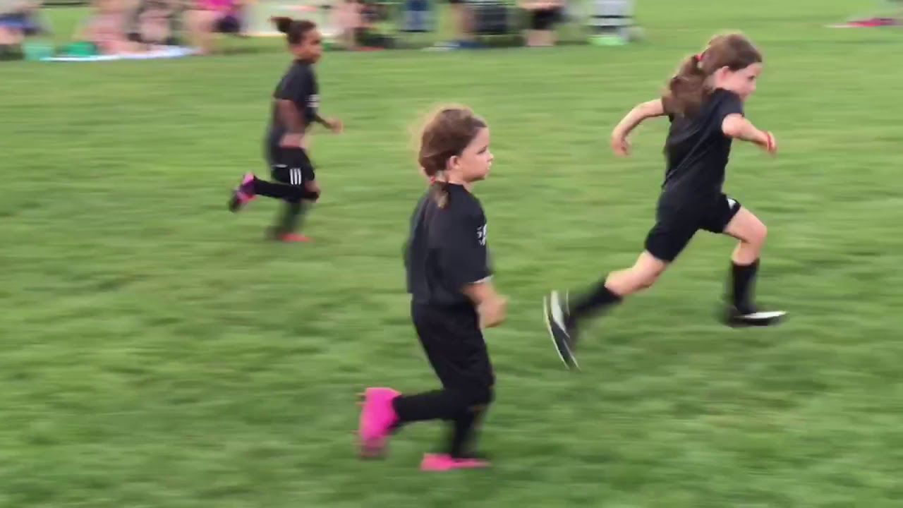 emma soccer - YouTube