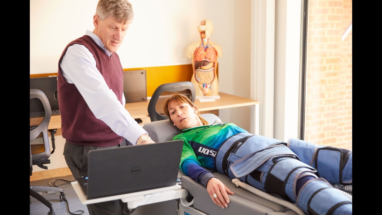 Fiona Prew using Renew ECP Therapy to boost recovery - YouTube