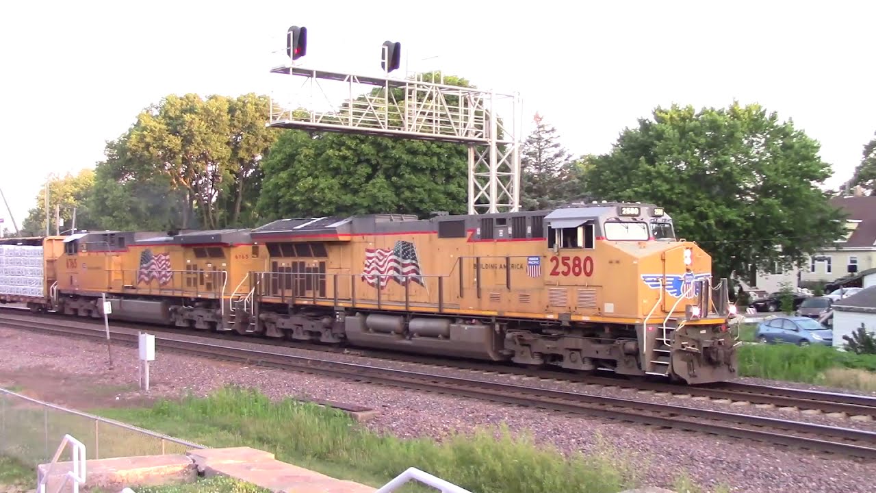 UP 2580 East in Rochelle, IL 7/2/20 - YouTube
