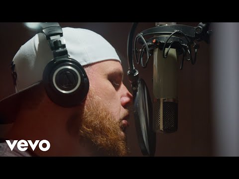Luke Combs - The Way I Am (Official Studio Video)