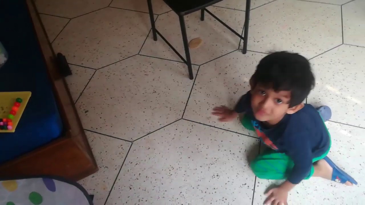 This Miniature Train Plays with Aariq | Aariq Draws A Ship For Kids ...