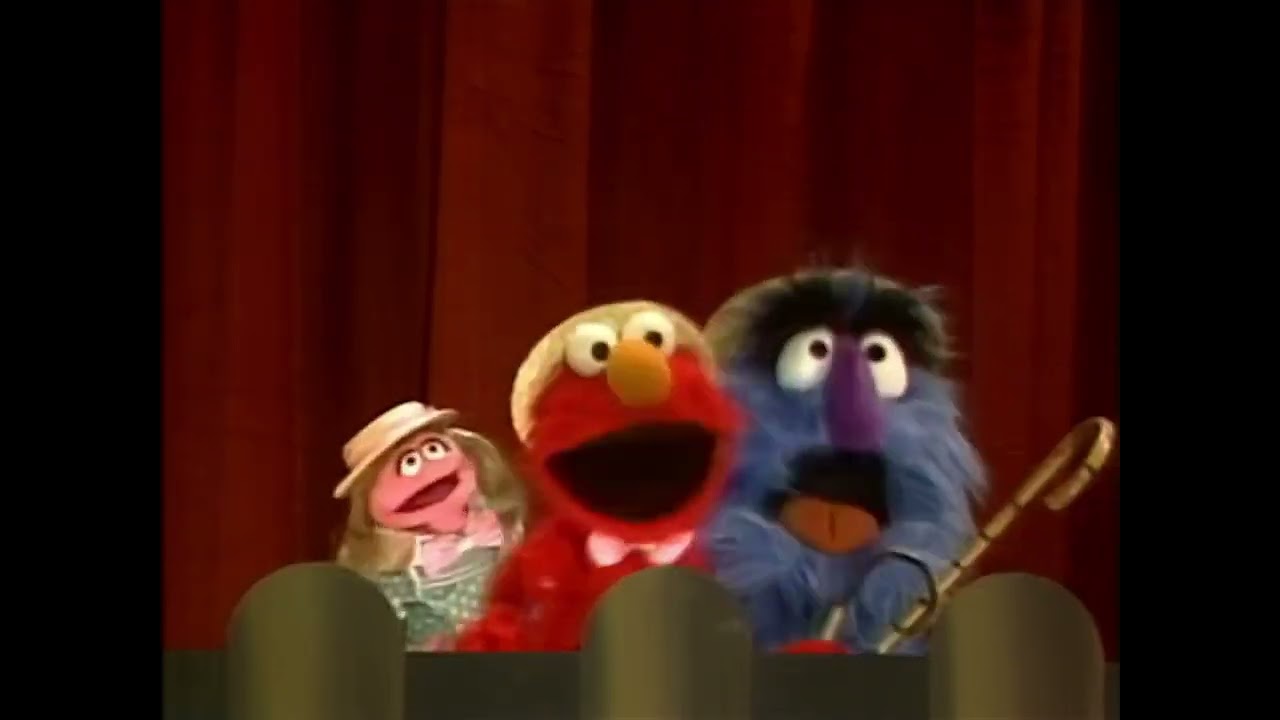 شارع سمسم (Sesame Street) - Three (Arabic) - YouTube