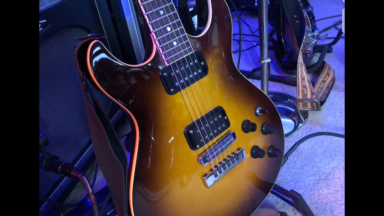 Fender Esprit Standard | A very, very careful review - YouTube