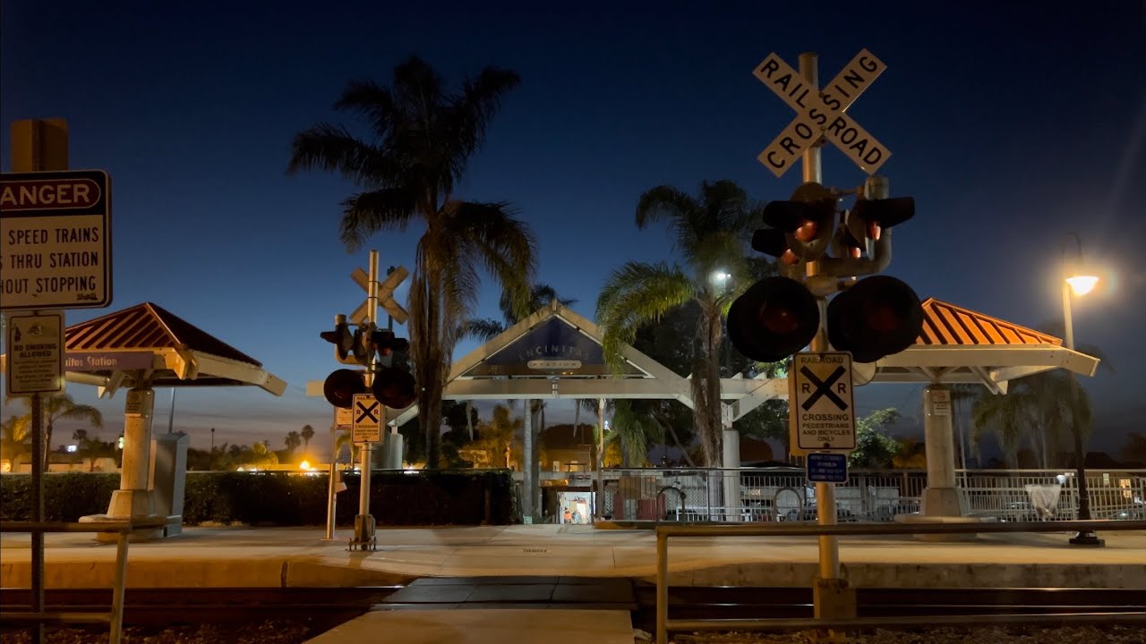 Coaster 2308 @ Encinitas Station Pedestrian Railroad Crossing ...