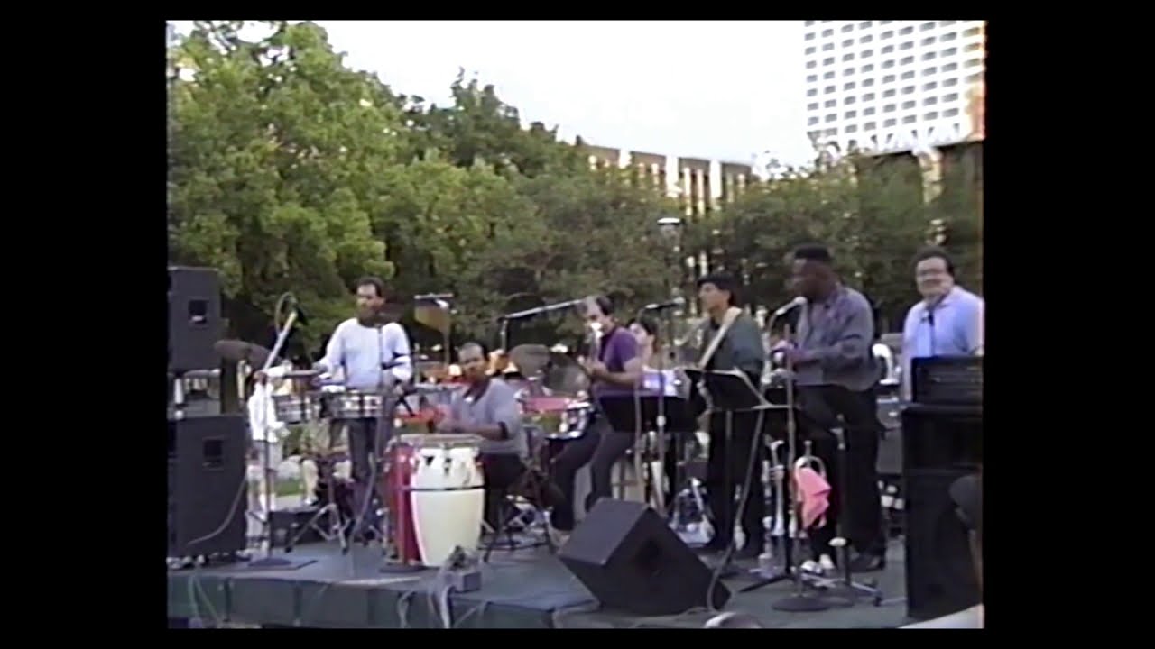 Milwaukee's LA CHAZZ At Jazz In The Park (1992) - YouTube
