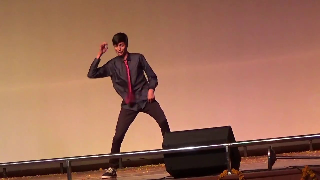 Rocking Dance Performance At The End Of Annual Function - YouTube