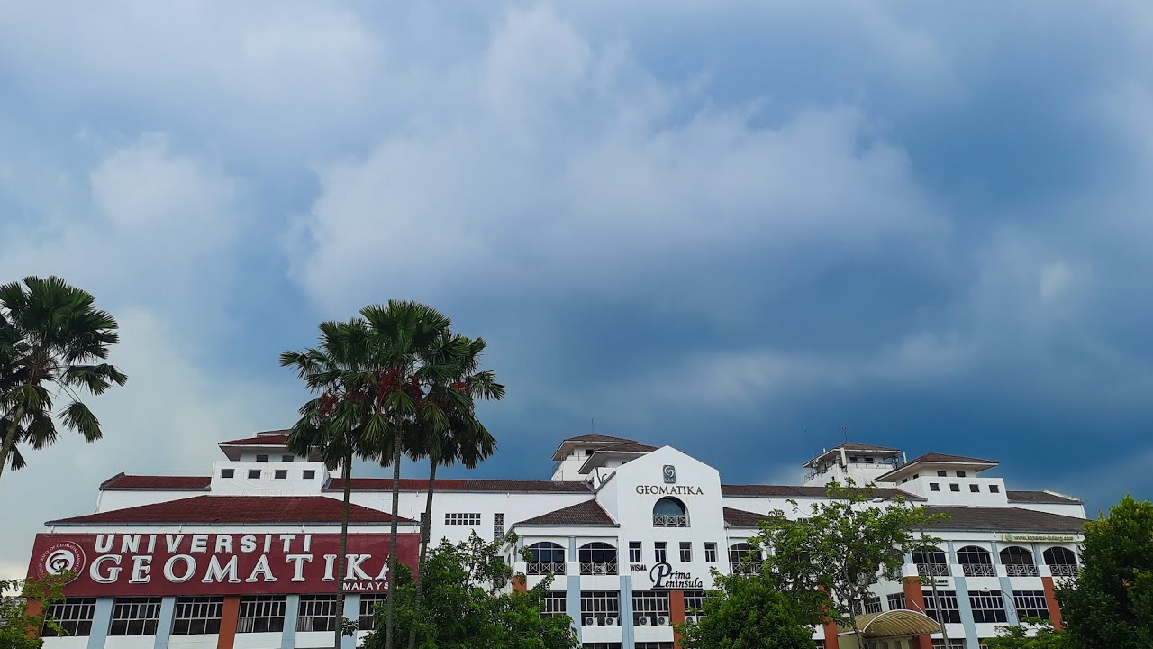 A Rainy Day at Malaysia || UGM || Kua la Lumpur - YouTube