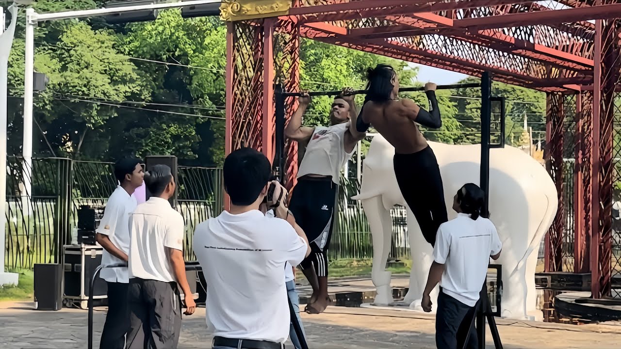 Calisthenics competition 2023 Battle 1v1 - YouTube