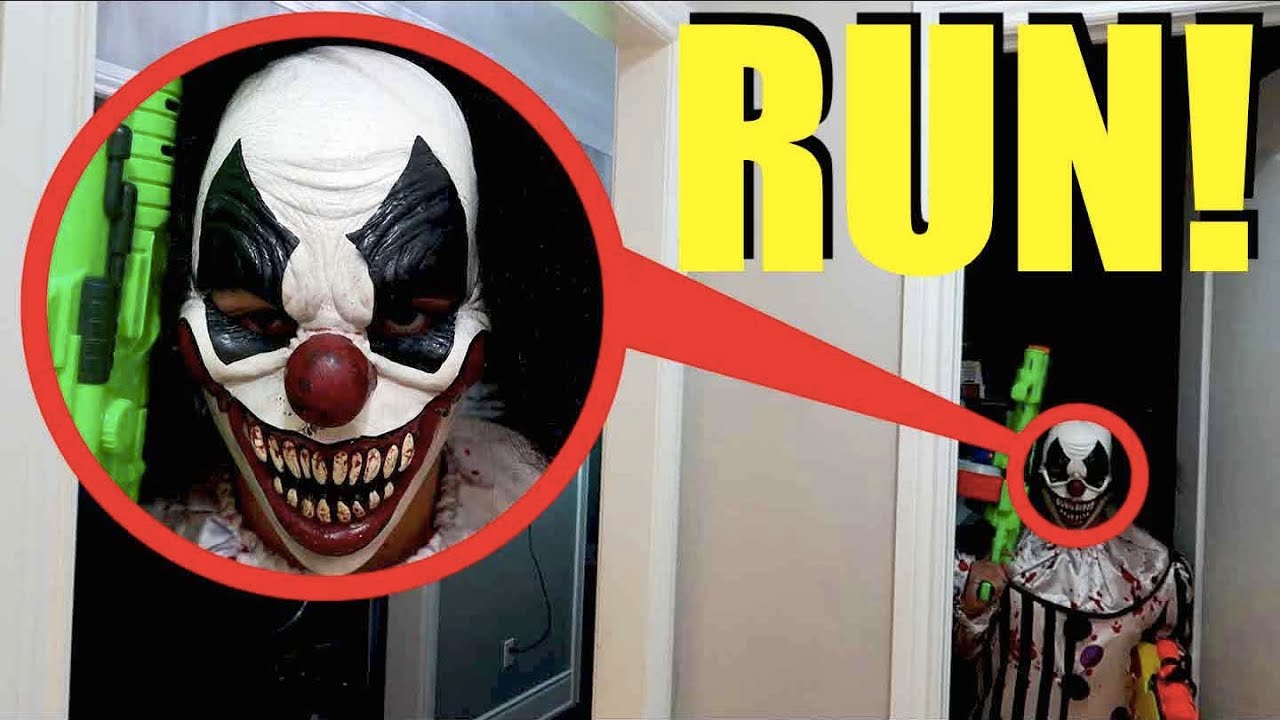 WE SAW A CLOWN GUARD IN OUR HOUSE!! (he used the portals) - YouTube