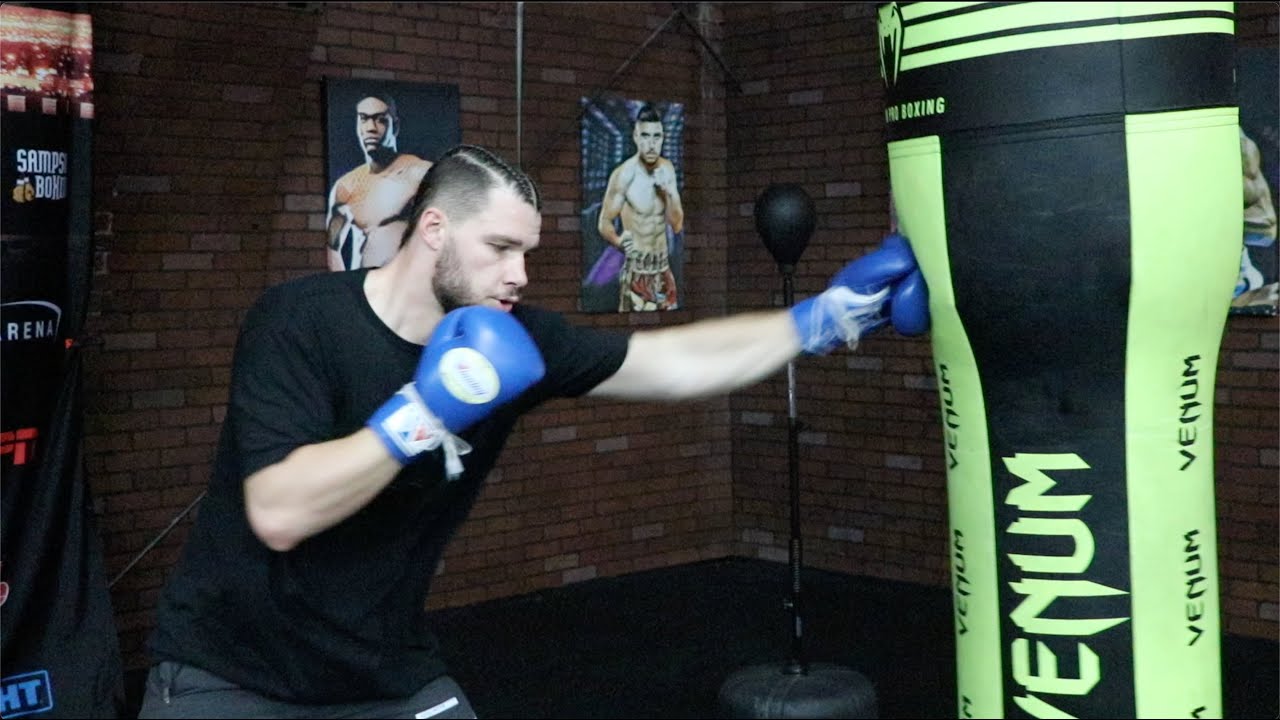 TEAM DHP | ANDREW MURPHY MIDDLEWEIGHT PROSPECT WORKING THE HEAVY BAG AT ...