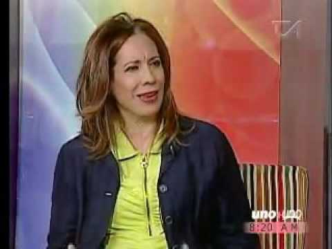 Entrevista a Ruth Urry y Peter Mcfarren en Uno+Uno - YouTube