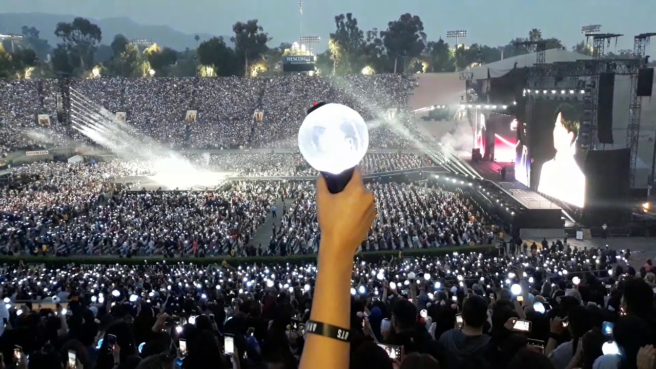 BTS Rose Bowl 2019 - YouTube