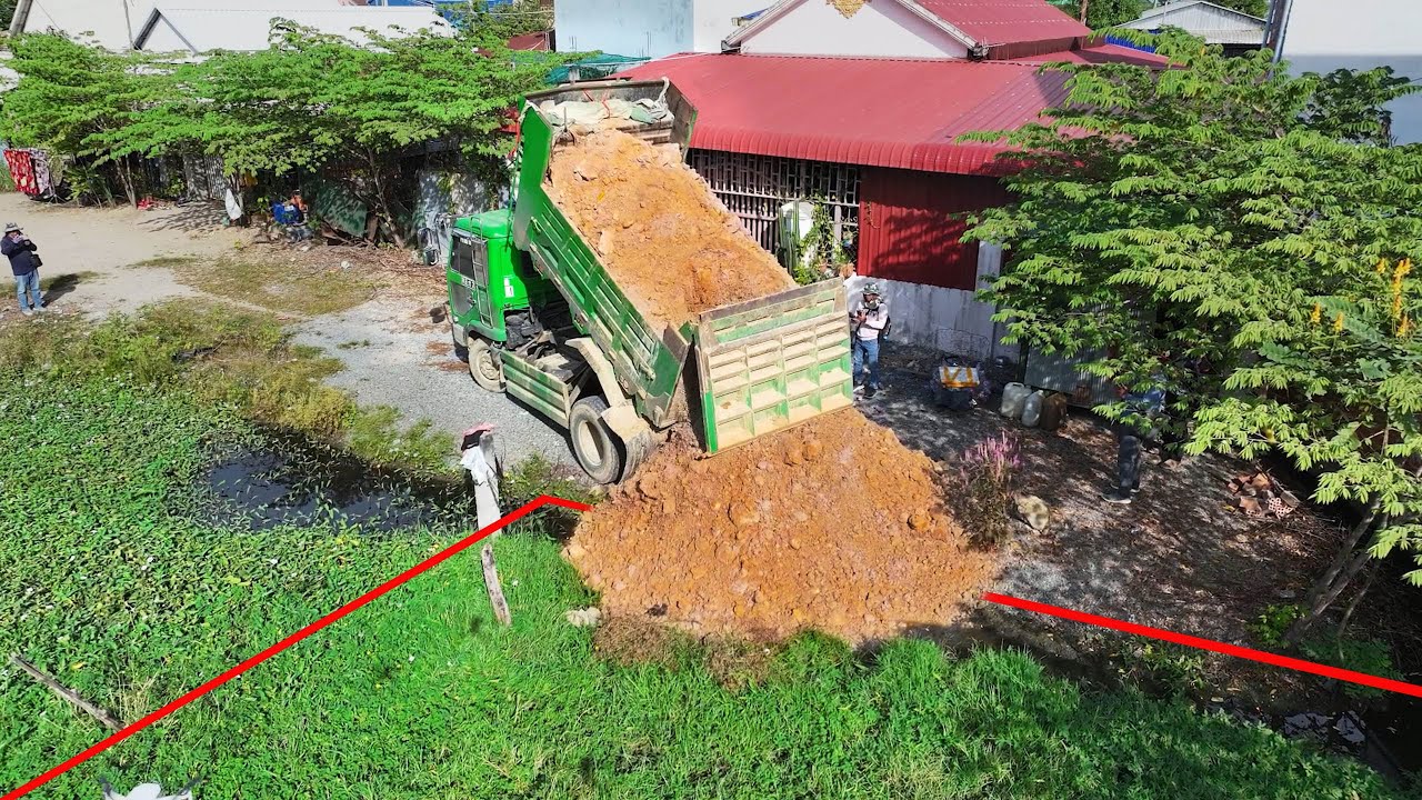 Launches a new project. Clear land to prevent flooding with Bulldozer ...
